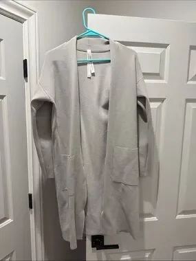 Aritzia | Sweaters | Aritzia Light Gray Openfront Duster Cardigan ...